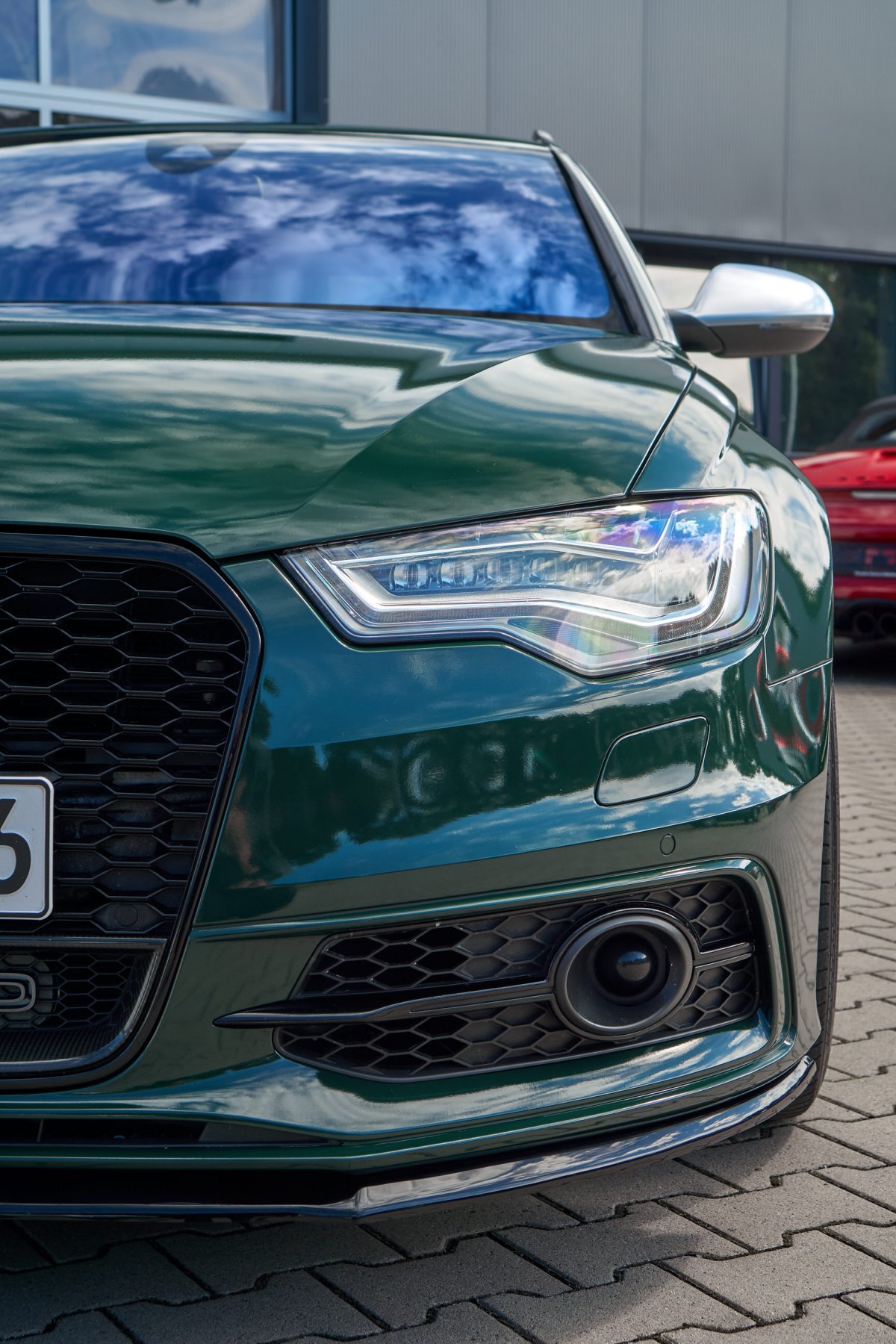 Audi A6 Gr n OTS Oberfl chentechnik